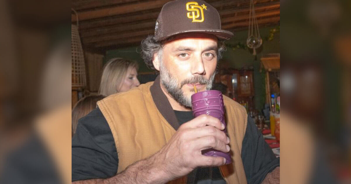 Barù assaggia dei cibi insoliti per la prima volta: le reazioni sono ...