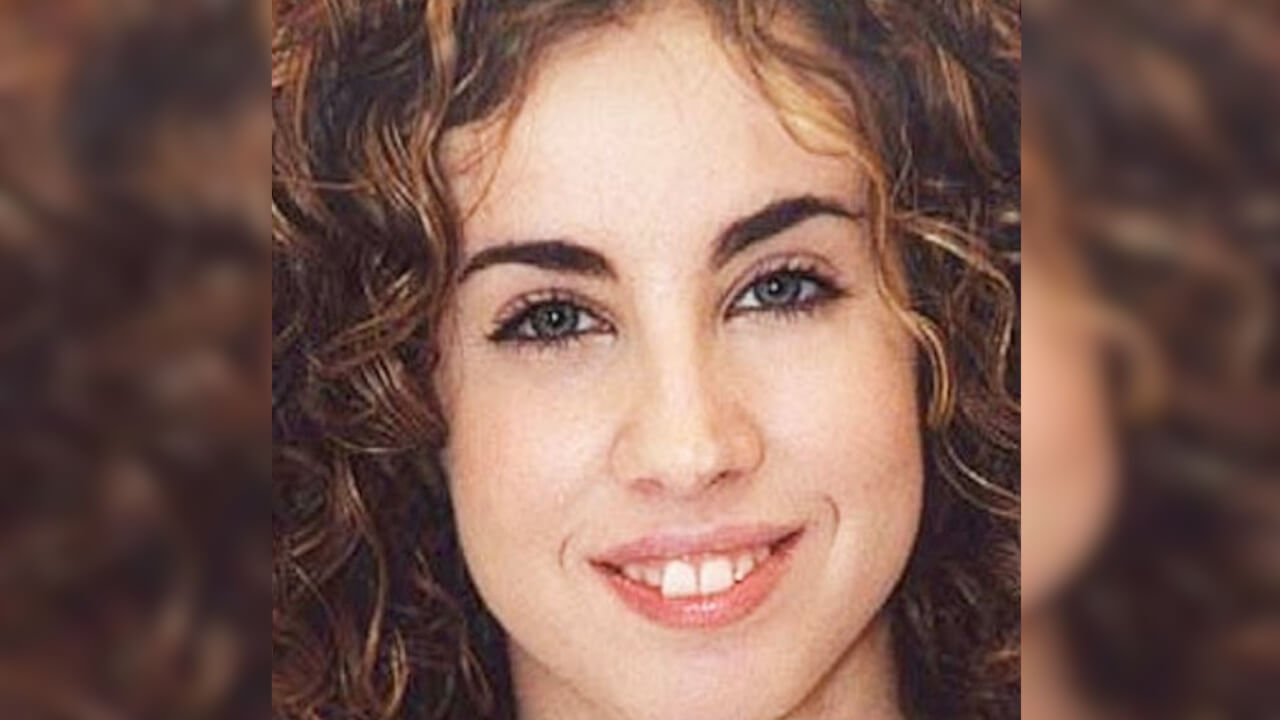 Ricordate Monica Hill nella scuola televisiva di Maria De Filippi? Oggi ...