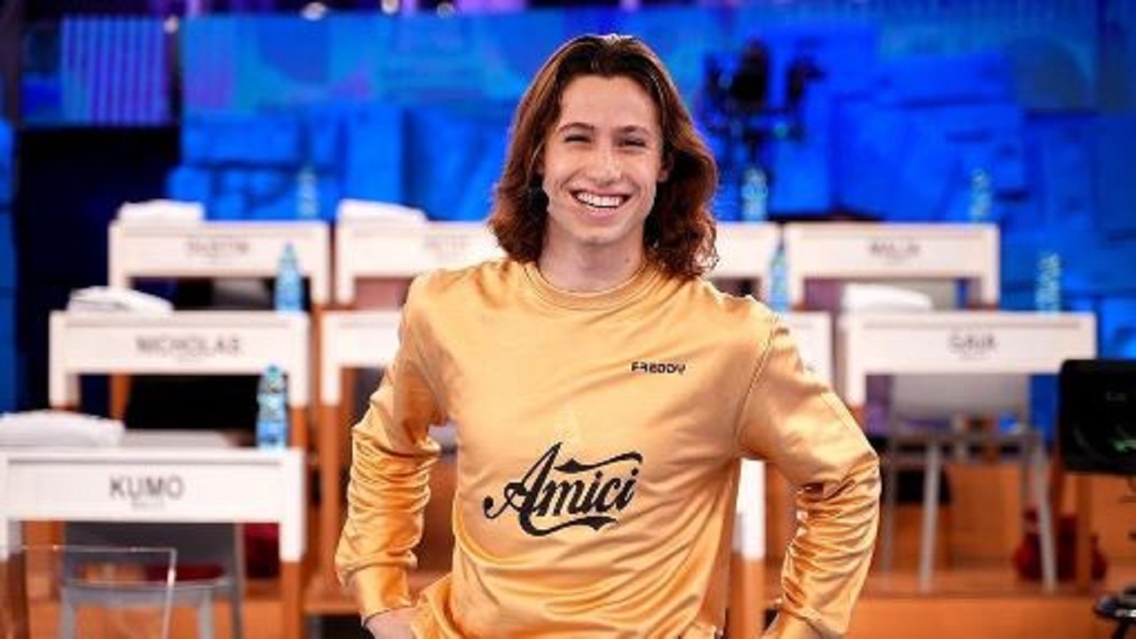 Dustin Taylor il ballerino di Amici 23 ha una sorella gemella: foto e ...